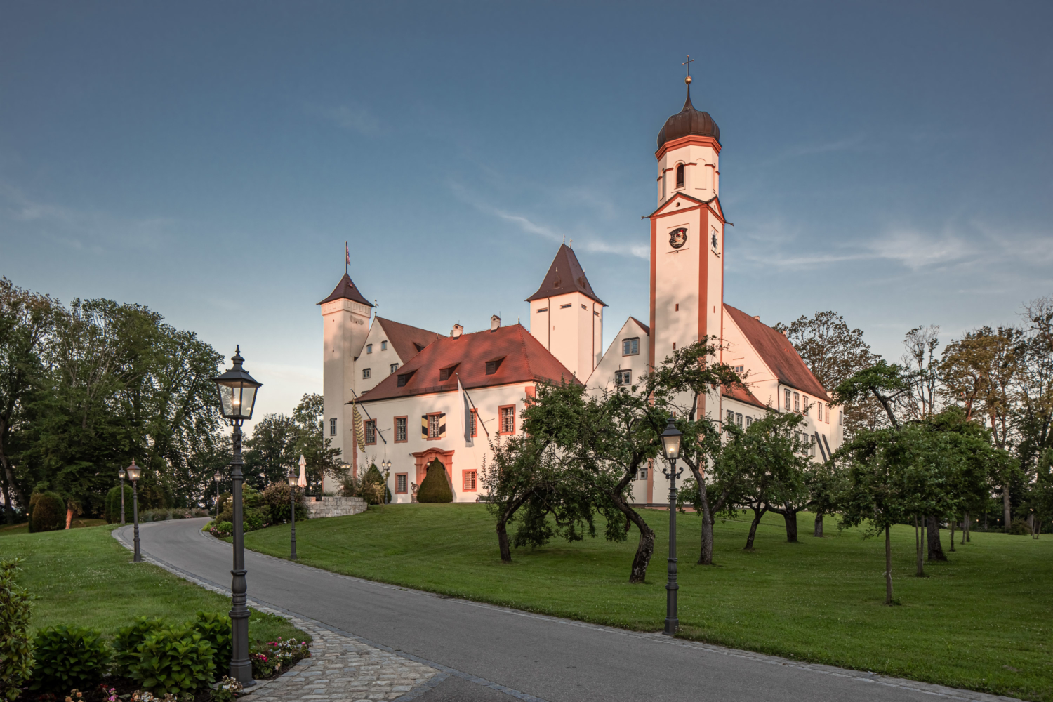 Schloss Hofhegnenberg – The European Heritage Project by Peter Löw
